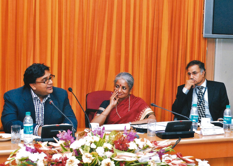 CAFRAL Conference of CEOs of Banks in India - Business Strategy in the ...